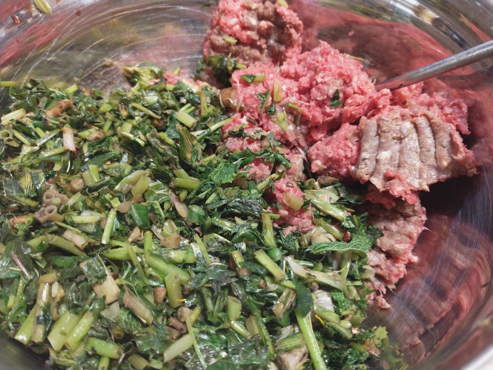 Delectable Dandelion Hamburger Recipe – Homestead Culture